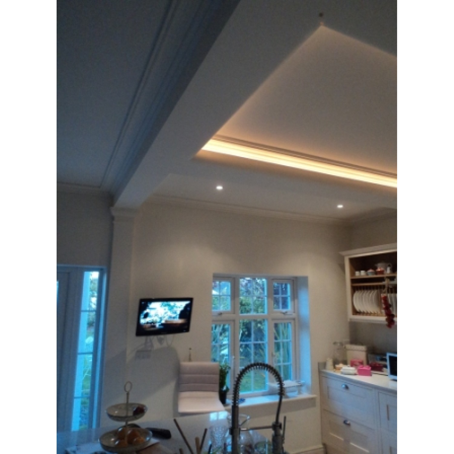 Uplight-cove-plaster